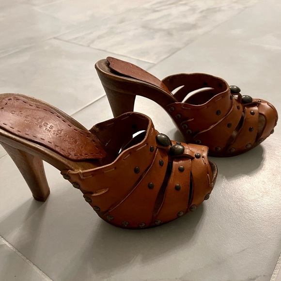 Charles David | Shoes | New Charles David Wood Leather Platform Mule ...